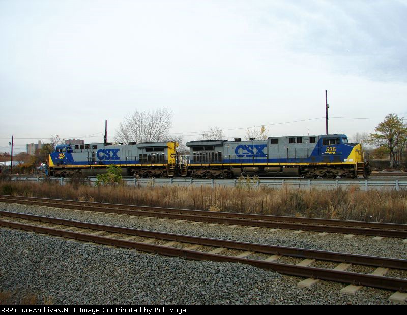 CSX 535 and 365